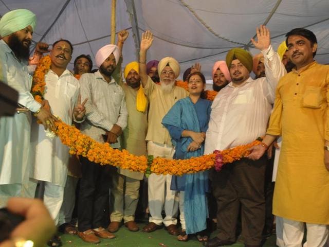 CPS Sidhu, Dr Gandhi, Pargat skip expelled BJP leader’s rally in Jalandhar | Hindustan Times