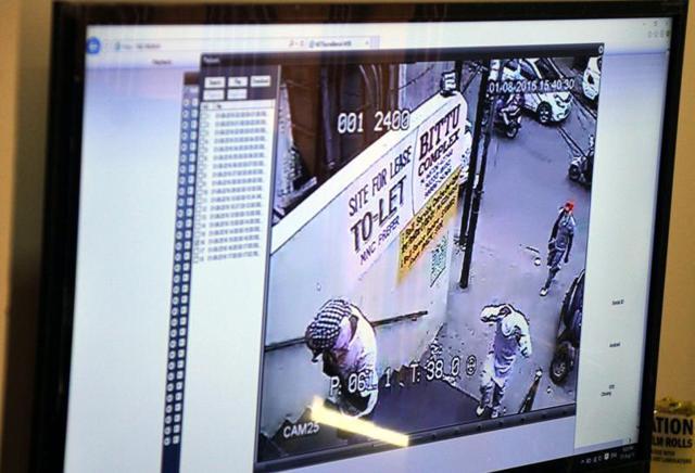 Video of Ludhiana bank robbery: Rs 2-lakh reward for info on masked men ...