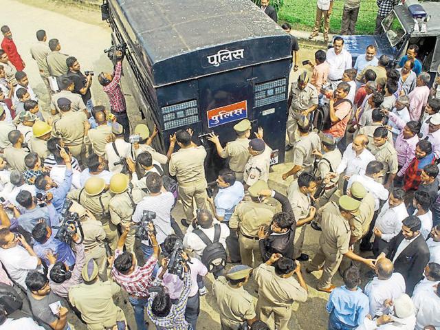 Bulandshahr gangrape case: Main accused, two others arrested | Latest ...