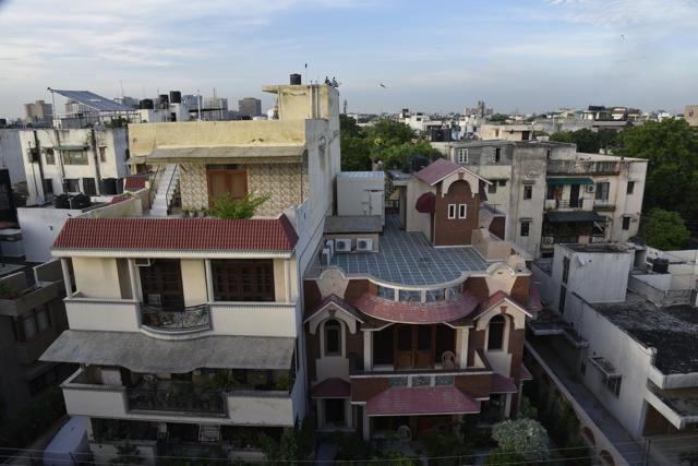 CR Park throbs with Bengali way of life | Latest News Delhi