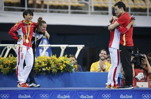 Silver medal and an engagement ring for Chinese diver | Olympics