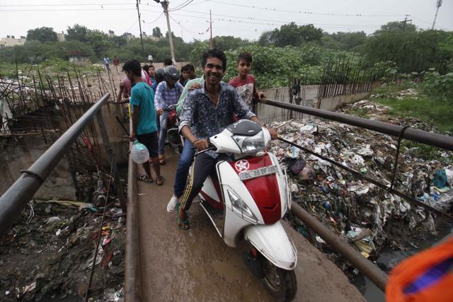 Chirag Dilli’s legacy lost in maze of lanes | Latest News Delhi