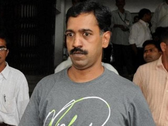 Gujarat IPS officer Rajkumar Pandiyan discharged in Sohrabuddin case ...