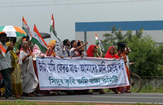 No more industry on Singur land, says Mamata | Kolkata