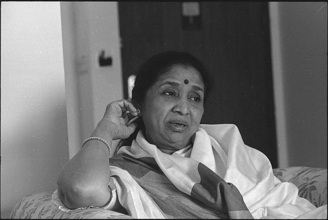 Asha Bhosle: A picture of positivity despite personal tragedies ...