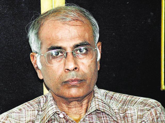 CBI files chargesheet against doctor in Dabholkar murder case | Mumbai news