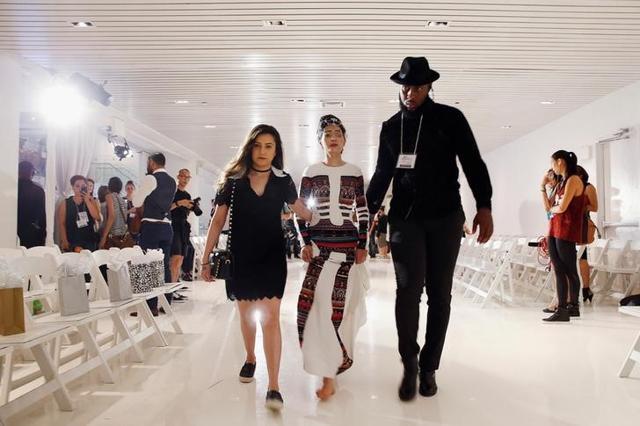 Acid attack survivor Reshma Quereshi dazzles at New York Fashion Week ...