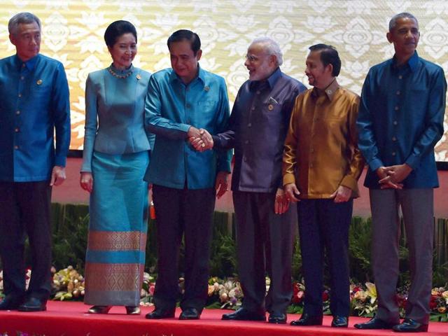 At Asian summits, Modi takes shots at China and Pak on sea dispute ...