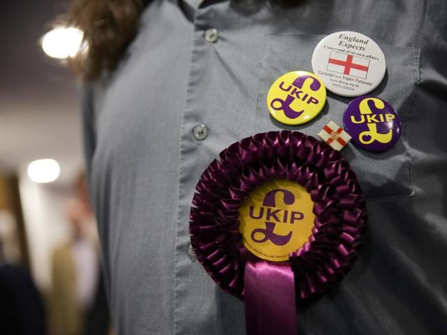 UKIP’s curry dinner soured by immigration raid | World News