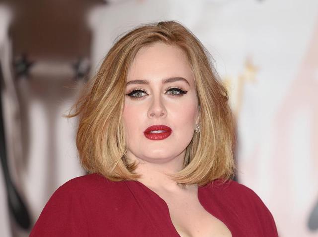 British singer Adele dedicates concert to Brad Pitt, Angelina Jolie ...