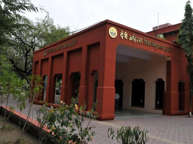 DAVV gears up for next year’s national ranking challenge - Hindustan Times