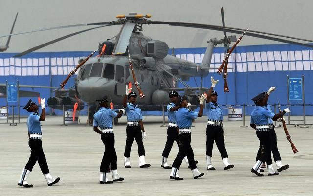 In pics | Thunder in the skies as Indian Air Force celebrates 84th ...