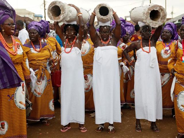 Pomp and pageantry: Benin Empire gets its new king | Hindustan Times