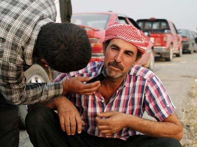 IS fighters ‘shave beards’ as pressure builds on Mosul | World News