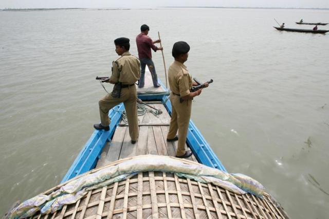BSF to deploy more floating border outposts along Bangladesh border ...