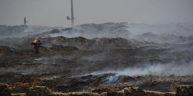 Second fire at Mumbai’s Deonar dump in a week | Mumbai news
