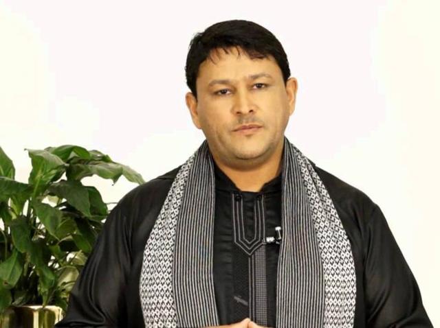 This openly gay imam leads Friday prayers at Cape Town mosque | World ...