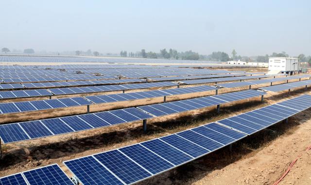 Sukhbir inaugurates Rs 640-cr solar power plant by Adani near Bathinda ...