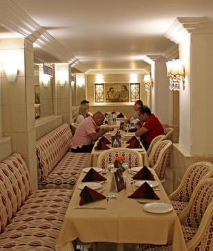 5 things you didn’t know about the iconic Gaylord restaurant in Mumbai ...
