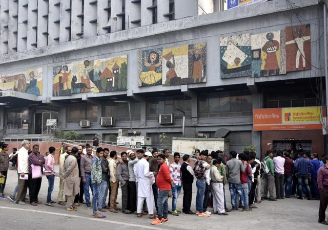 Demonetisation effect: Goa govt employees want salary in cash | Latest ...