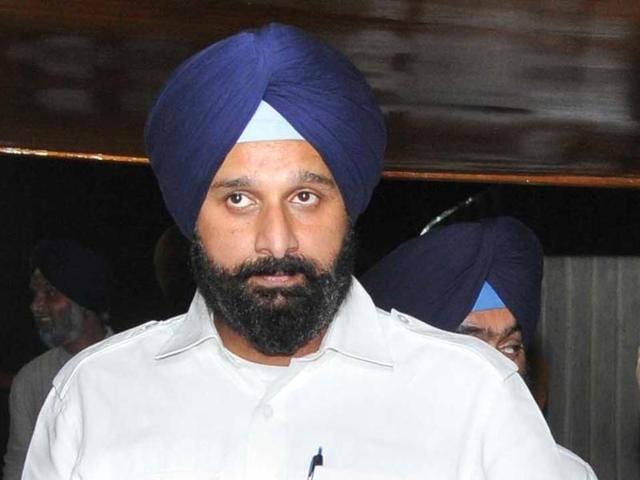 Majithia asks Kejriwal to return Punjab water cost before coming to ...