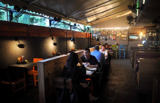 When and why did the Mumbai pub get so loud? | Hindustan Times