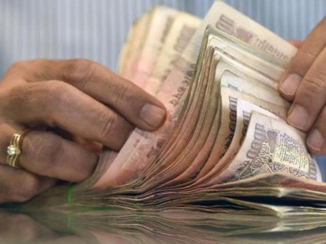 ‘Taking bribe a necessity’: Corrupt UP babu rattled by currency ban ...