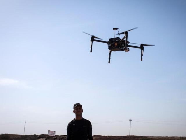 Jail break alarms? Drone smuggles cell-phone, saw blade into Danish ...