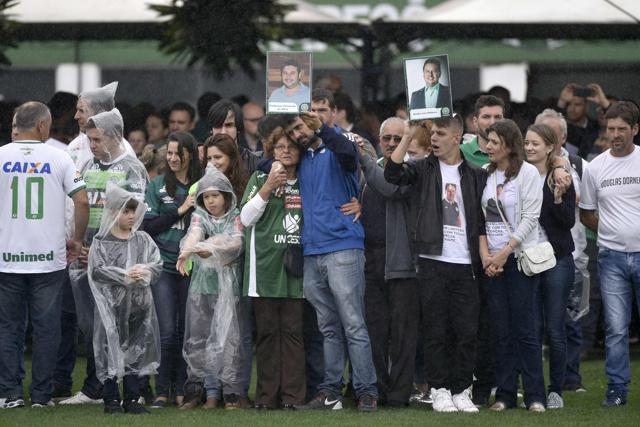 In Pics: Brazil mourns fallen football team in the pouring rain | World ...