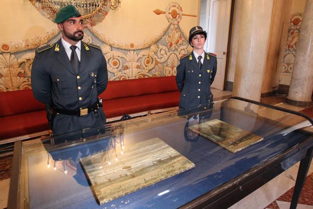 Stolen by drug mafia 14 years ago, Van Gogh masterpieces now on display ...