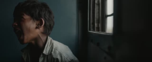 Lion movie review: Dev Patel roars in this Oscar-worthy triumph. 5 ...