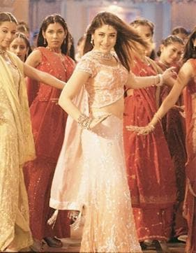 Get your own Bollywood bride look by choosing any of these iconic ...
