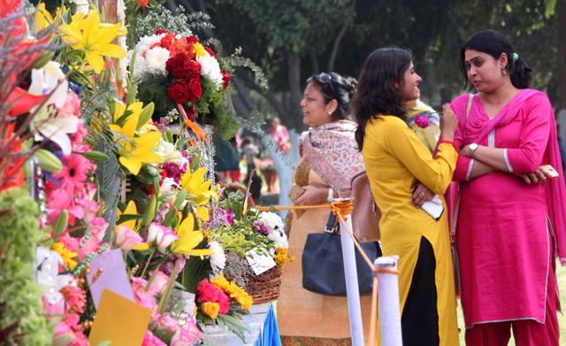 In Pics: Two-day Gurgaon flower show dazzles residents | Hindustan Times