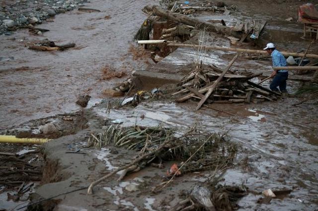 ‘There were bodies everywhere’: Colombia mudslide, flooding kill more ...