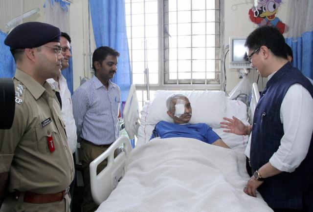 Shot several times, how AIIMS doctors revived CRPF commandant Cheetah ...