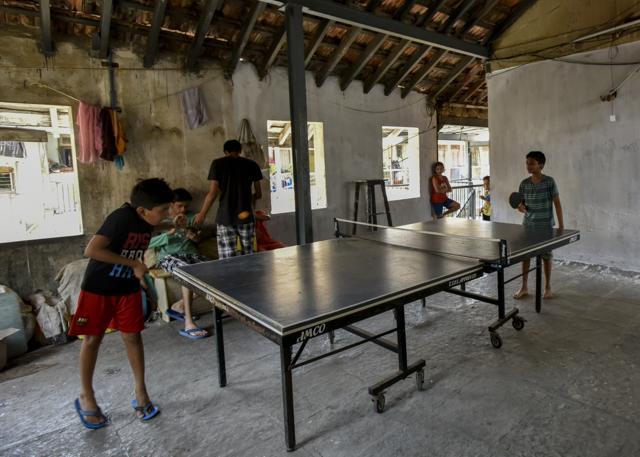 In pics: A look inside Mumbai’s cramped but comfortable chawls | Mumbai ...