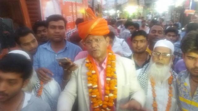 Muslim kar sevaks take oath to construct Ram Temple in Ayodhya ...