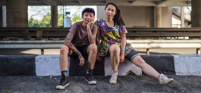 Singapore’s Sam Lo and Soph O give Arjan Garh Metro Station an artsy ...