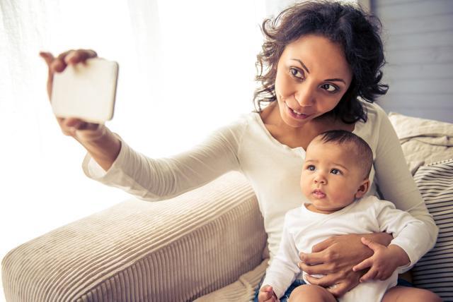 Allowing your baby to play on phone can result in speech delays, finds ...