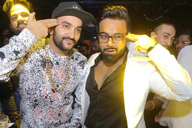 Singer Indeep Bakshi turns 27, parties the night away at a fun birthday ...