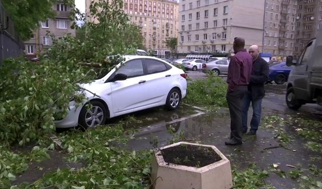 11 people killed as strong winds, thunderstorms hit Moscow | World News