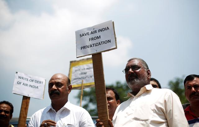 Ahead of privatisation, loss-making Air India could offer buyouts to ...