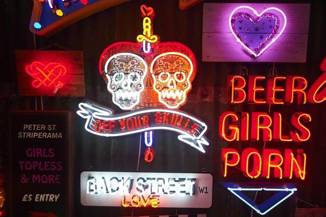 When in London next, do visit Europe’s biggest collection of neon signs ...