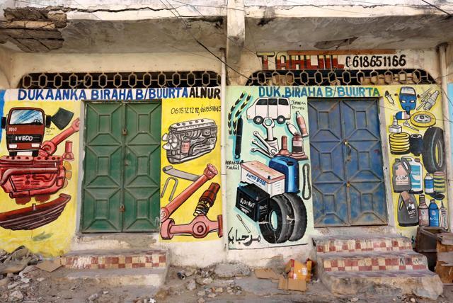 In Pics | Drawing in customers with art in Mogadishu | World News