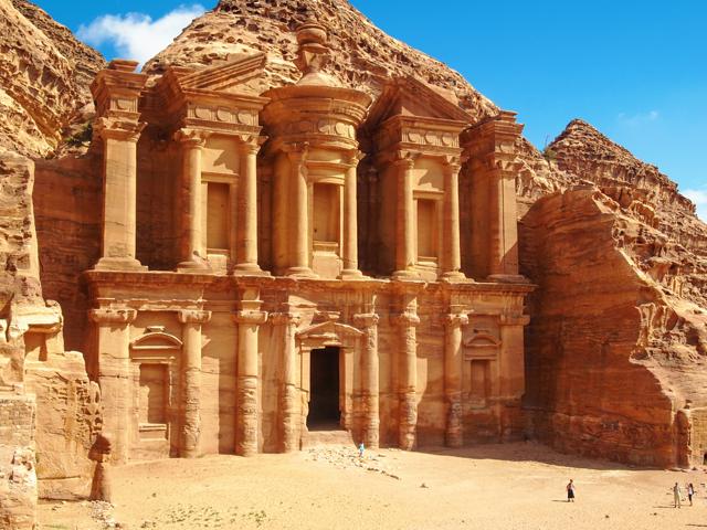 Ancient monuments, forts, castles: 5 places in Jordan travel lovers ...