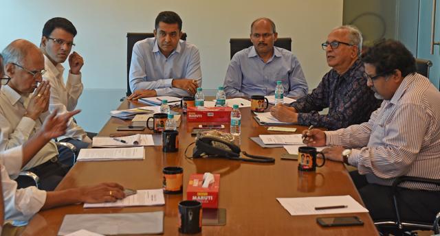 BEST revs up to start new journey, get better buses, mobile app ...