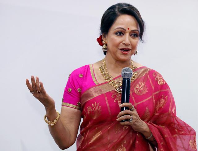 Read Prime Minister Narendra Modi’s foreword to Hema Malini’s biography ...