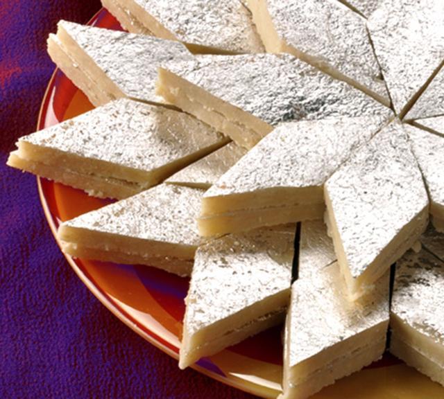 10 best Diwali desserts: How to make dryfruit gud ladoo, anjeer gujiya ...