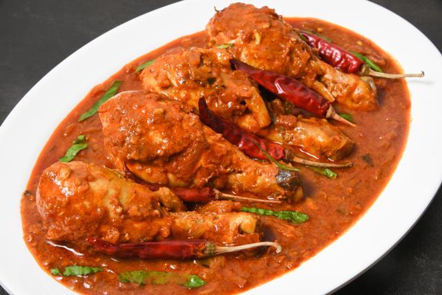 There’s more to Maharashtrian cuisine than Vada Pav. Here’s all you ...