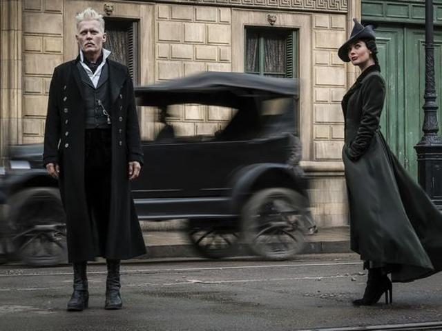 Two new Fantastic Beasts: The Crimes of Grindelwald images provide best ...